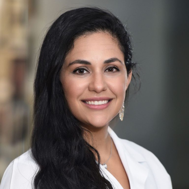 Dr. Stephanie Delgado, MD | Endometriosis Specialist