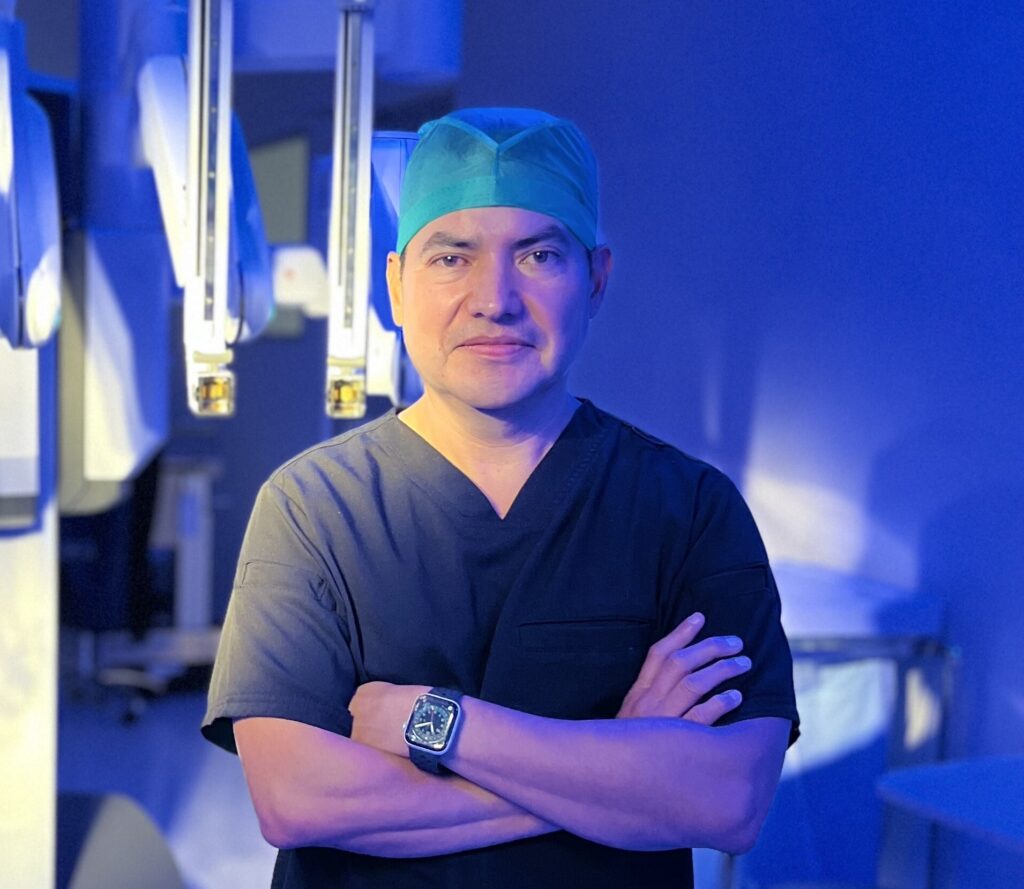 Marco Guzman | Expert, Endometriosis Excision Surgery